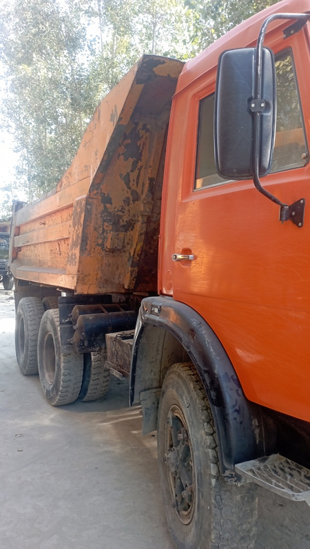 Samosval kamaz sotiladi
