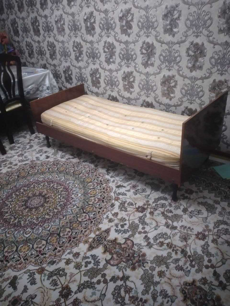Кровать хорошем состоянии