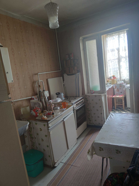 Продаю трёхкомнатную квартиру Андижан