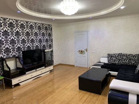 Продаётся Срочно Ойбек метро Ор-р Точка Вукус 3/комнатная 72кв