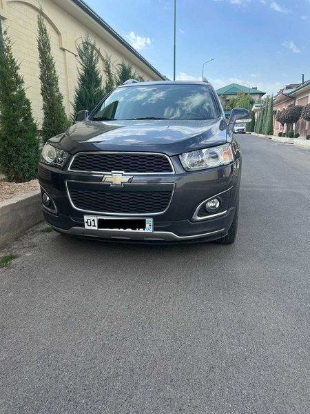 Срочно продаю Chevrolet Captiva
