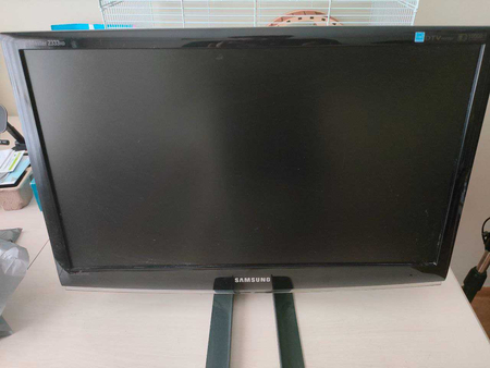 Монитор Samsung SyncMaster 2333HD