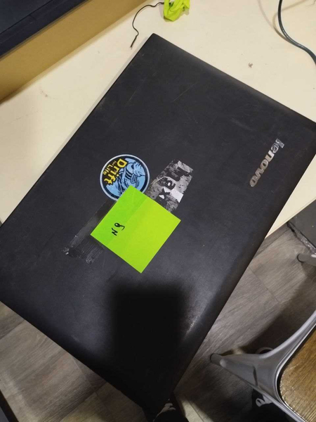 Ноутбук LENOVO B50-70 неисправный на запчасти