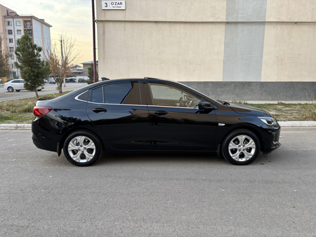 Onix Premier 2 (автомат)