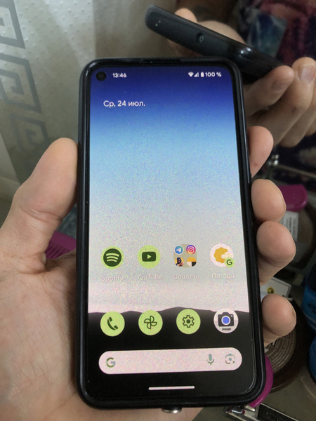 Продам телефон google pixel 5 в soda sage цвете.