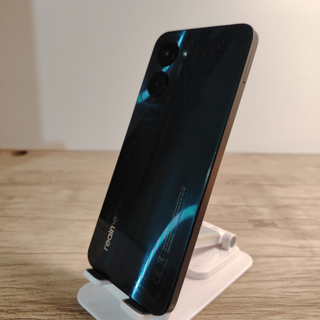 Realmi C33 sotiladi