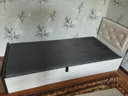 1 kishilik Krovat(Divan)