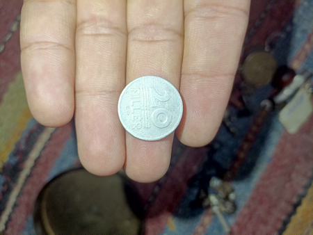 Qadimiy tangalar sotiladi