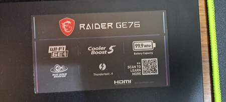 Продается ноутбук MSI (+сумка)