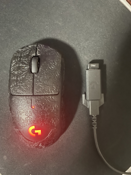 Logitech g pro igravoy mishka