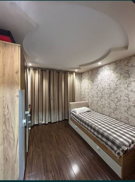 Саламатина Кирпич 1в2/4/5 балкон 1.2/3 Ориентир Бобо Кафе