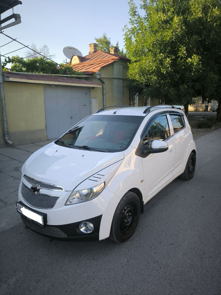 Продается Spark 2012 MT