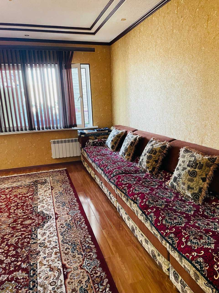 Продам 4 комнатную квартиру на Карасу -2
