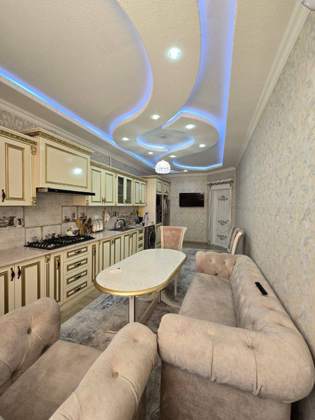 Продается 3 комнатная квартира в Шаумяне ориентир 17 школа
