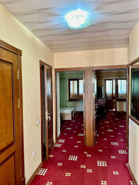 Продается 3-х ком кв  75м2 в центре города  на Ц-1 орентир Бибигон