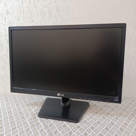 LG Flatron E2042C