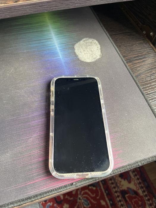 Продам Iphone 16 64gb