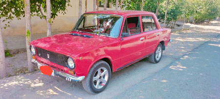 Vaz 2101 Sotiladi.Yil 1979.Mashena Yuradi.Gaz Bor 65 Talek Temir.