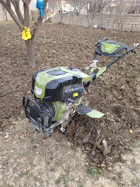 Motoblok xizmati kitob