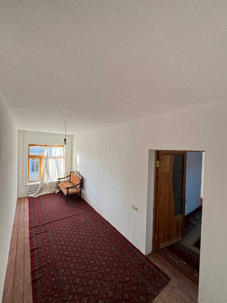 Продается свой дом  8 сот, 10 комн.  Зангиата Райцентр (Кахрамон м)