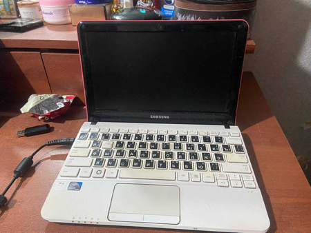 Нетбук Samsung 2009