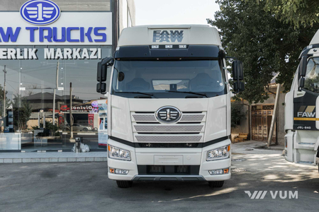 FAW Тягач фулл 2024 Рессор 2 мост с газом кредит и гарантия от дилера!