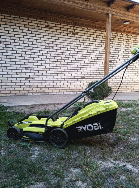 Газонокосилка Ryobi