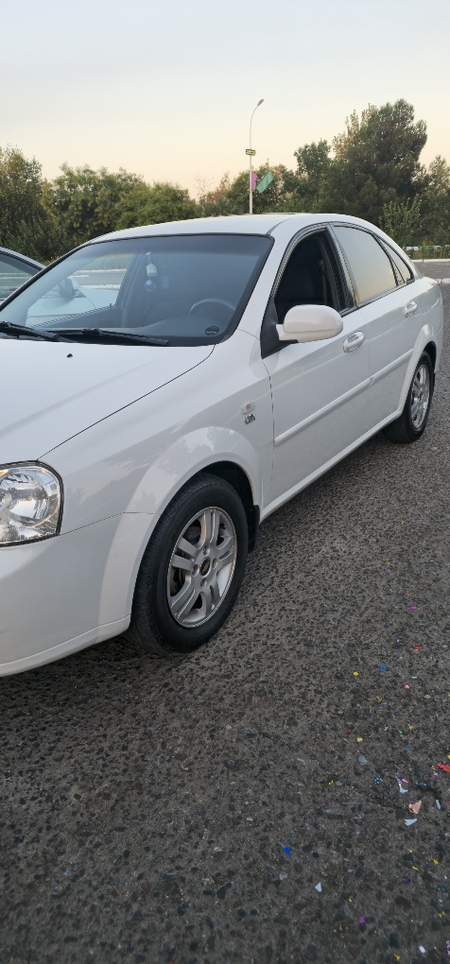 Ласетти белая 2013