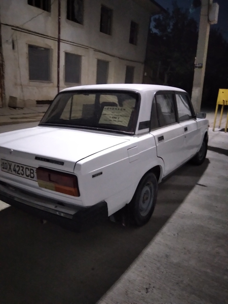 Jiguli      2107