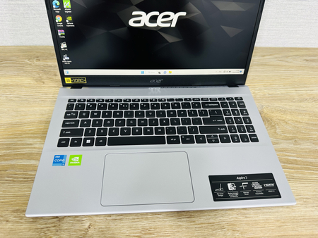 ACER Core i3-12 Gen 8 Ядерный/ MX550 DDR5 Мощный, Игровой ноутбук