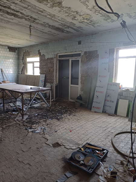 Продаётся складское помещение 189м2 г.Янгиер м. А.Жомий ул. Пахтакор 8