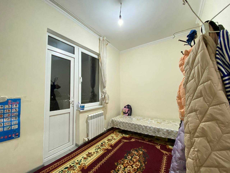 Мотрид 12 қават 2 хонали квартира сотилади
