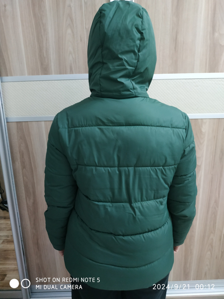 Продам теплую куртку