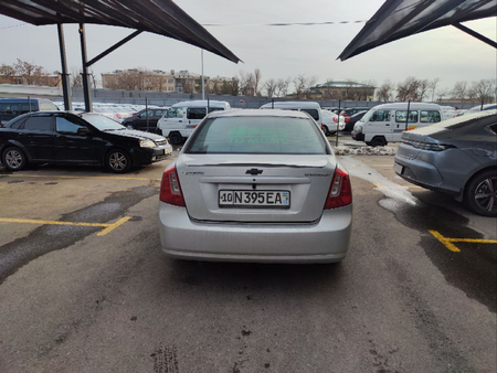 Продам автомобиль lacetti