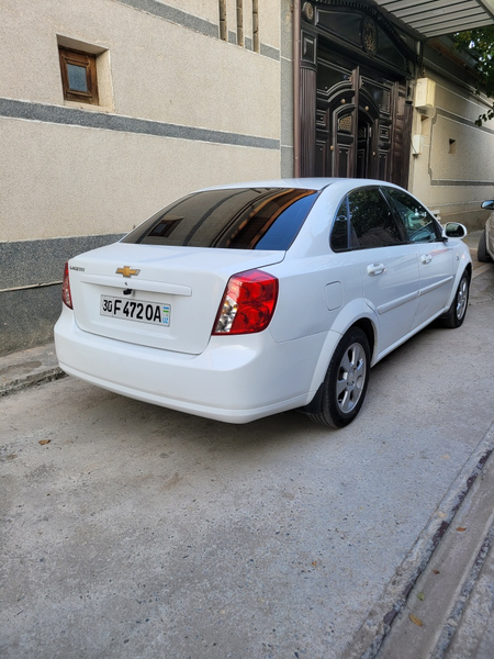 Lasetti sotiladi