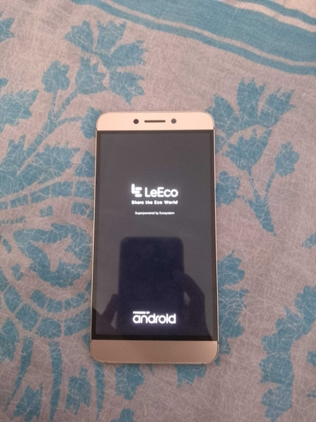 Телефон Leeco x522