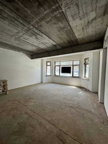 Продам 102м2 на 1-м этаже в dream House на Бобура!`