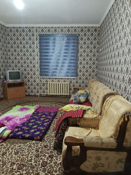 22 maktab yonida kvartira sotiladi