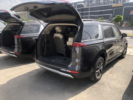 KIA Carnival Prestige Light