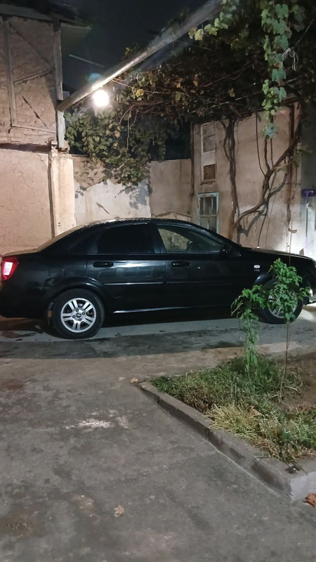 Lacceti 1 8 chevrolet