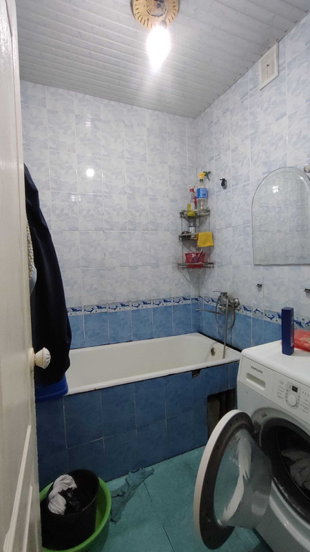 СРОЧНО !! Продается квартира в Яшнабаде 2/1/4 ( 48 кв/м ) Авиасозлар 4