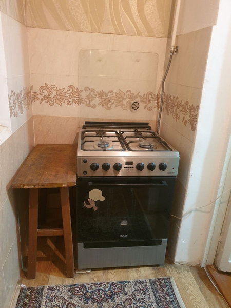 Сдаётся Чиланзар 6 1комн.3этаж.