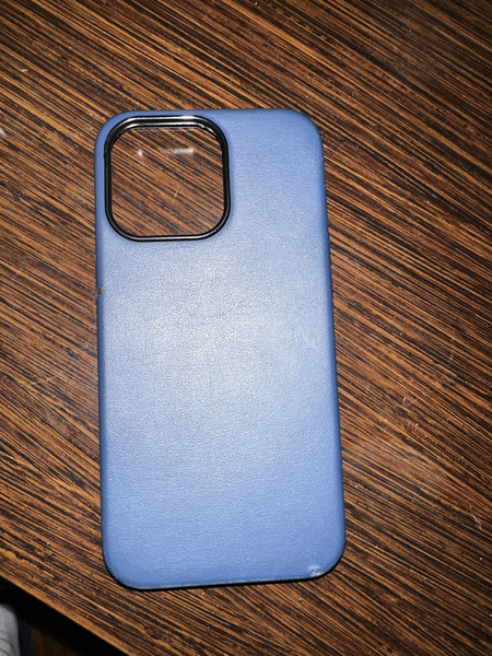 Чехол на iPhone 13 Pro