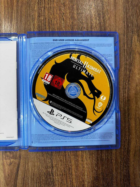 Продам игру DEAD SPACE на PS5