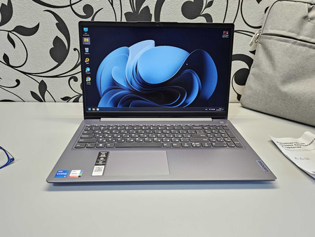 ПРОДАМ Lenovo 15ITL6 Мощный Ноутбук Core™i5-1155G7/8GB/256SSD/15.6