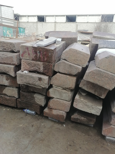 Balasina sotiladi ukraina granit 13/13/70 narhi 65$