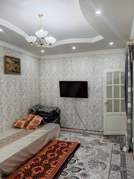 Dehqon bozor ro'parasida 4 xona dom  Sergeli 8A sotiladi