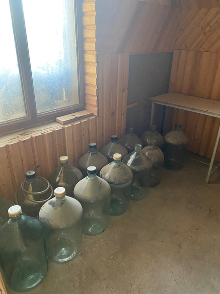 Стеклянные бутыли (20 л)