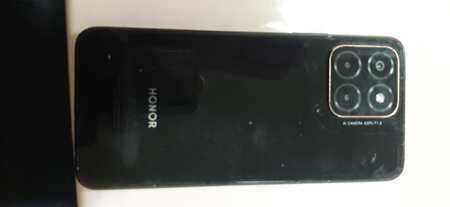 Honor X6 4/64GB.