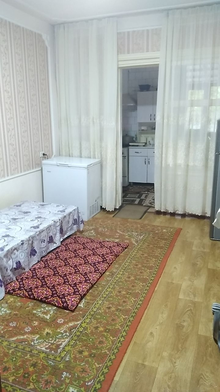 Продам 4 ком.квартиру на Сергели-8а